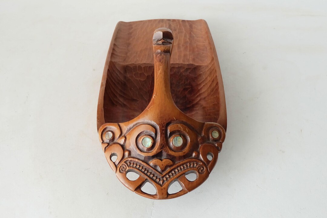 Vintage Hand Carved Wooden Maori Tiki Canoe Bailer (tata), With Abalone ...
