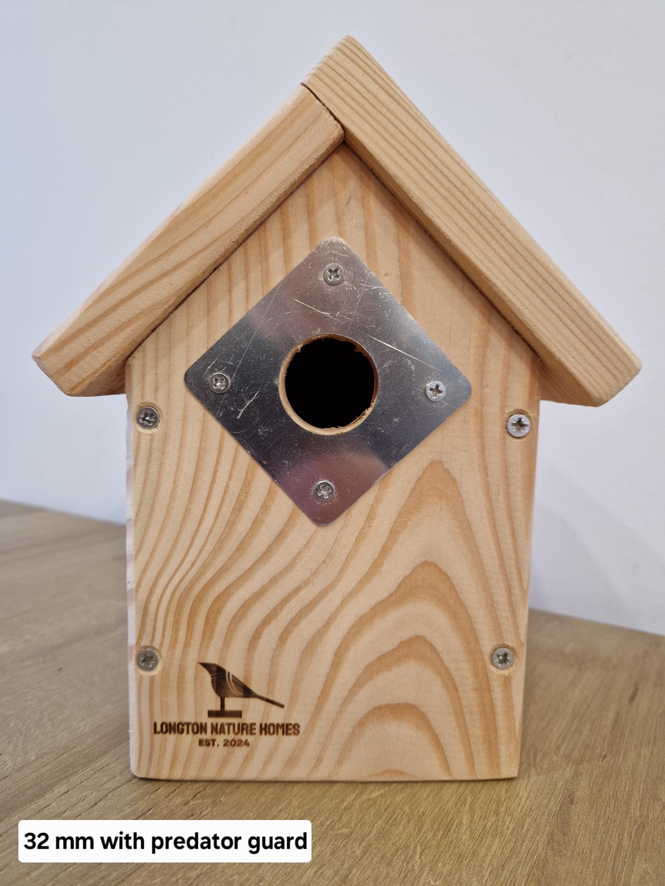 Premium Rustic Bird Nest Box - Durable LARCH Wood With Beautiful Apex ...