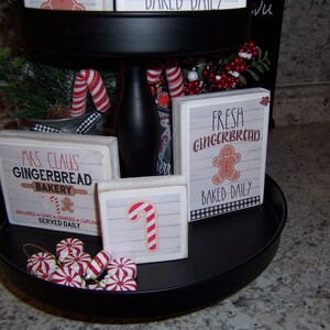 Gingerbread Signs, Christmas Signs, Gingerbread Tiered Tray Decor ...