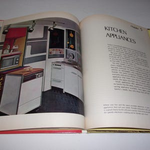 Vintage 1972 Kitchen Planning & Decorating by Better Homes and Gardens ...