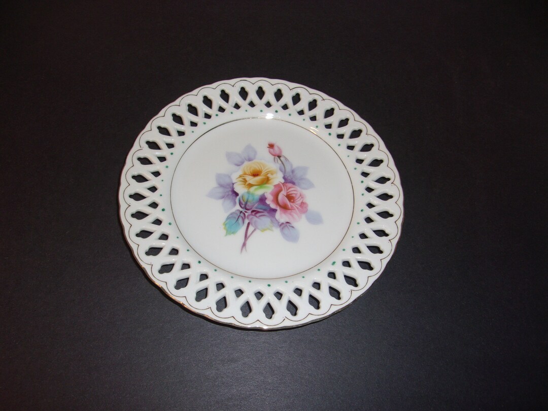 Vintage 1940s Small Size Plate or Coaster With Roses Design - Made in ...