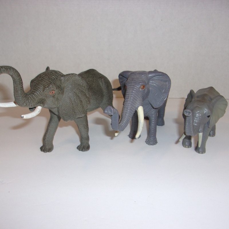 Plastic Elephant - Etsy