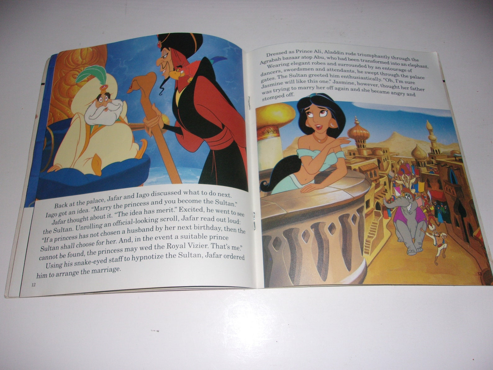 Vintage 1992 Disney's Aladdin - Children's Softcover Book, Illustrated ...