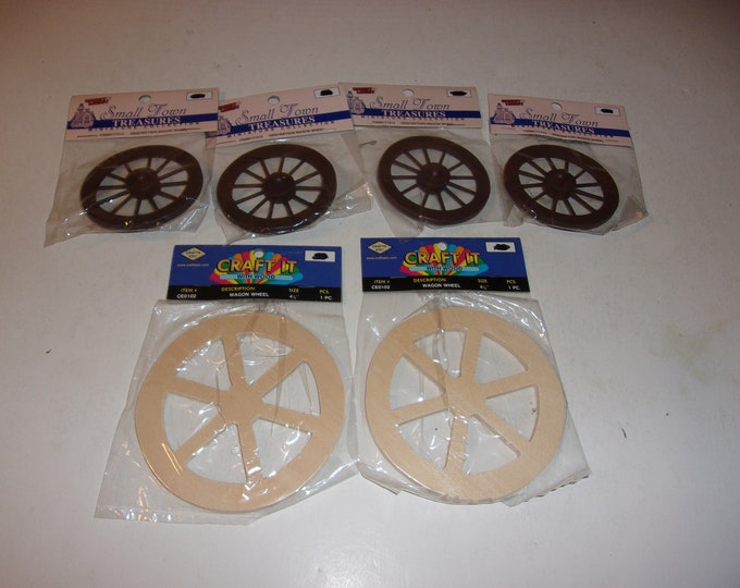 Group of Vintage Plastic and Wood Wagon Wheels for Crafts, Art Projects ...