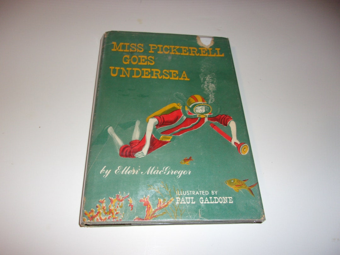 Miss Pickerell Goes Undersea by Ellen Macgregor - Vintage 1953 ...
