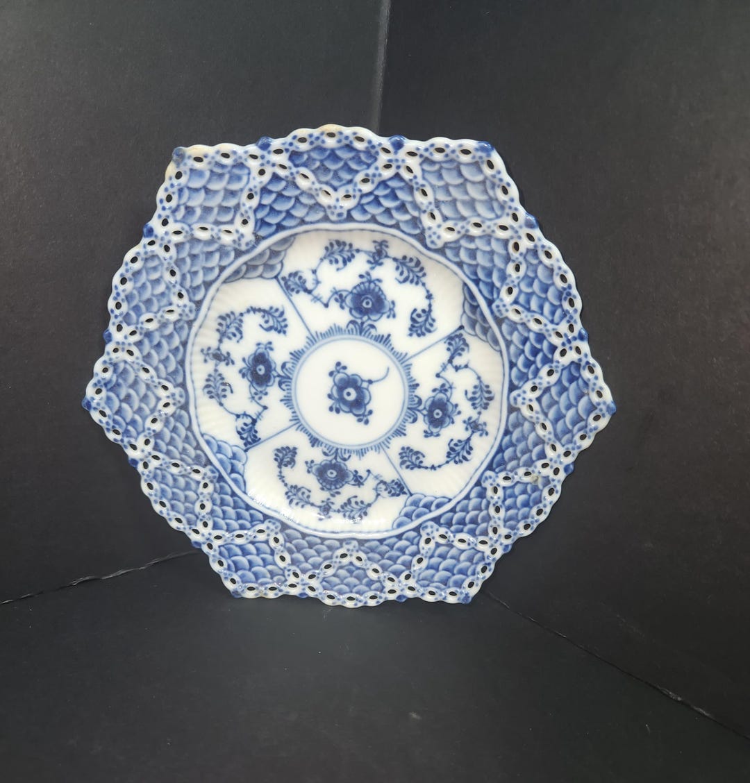 Royal Copenhagen Blue Fluted Double Lace Plate 1144 Hand-painted Danish ...