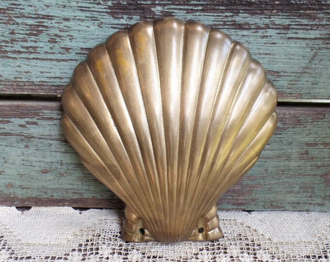Vintage Solid Brass Shell Wall Plaque Brass Oceanic Decor - Etsy