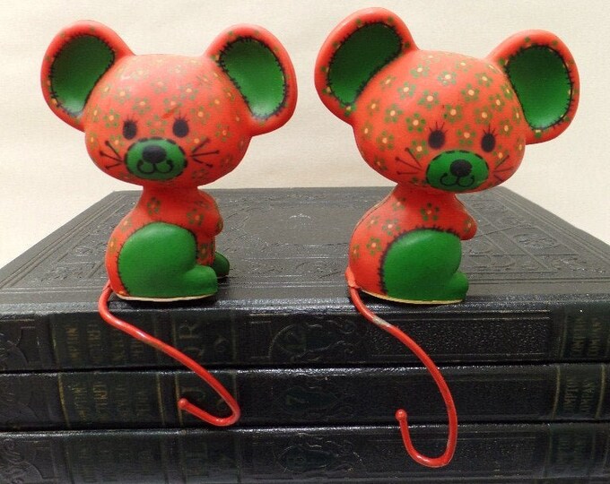 Vintage Pair Hallmark Calico Mouse Stocking Hangers 1977 Red Mouse ...