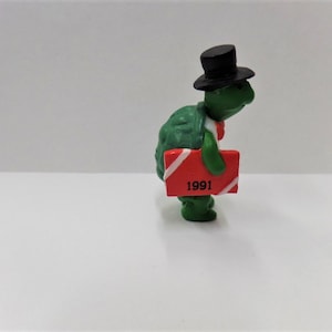 Vintage Hallmark Turtle Christmas Merry Miniature 1991 NOS - Etsy