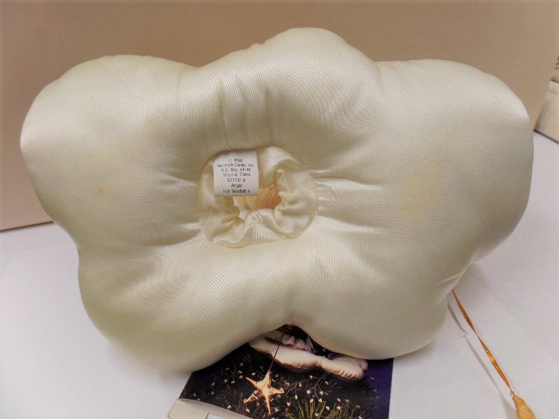Vintage Hallmark Starry Angel Tree Topper 1986 NOS Angel on Cloud - Etsy