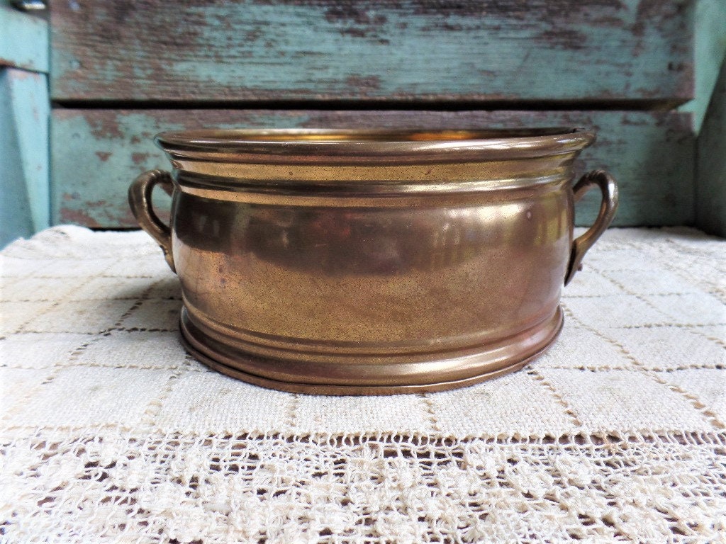 Vintage Round Brass Double Handle Pot Shell Design - Etsy
