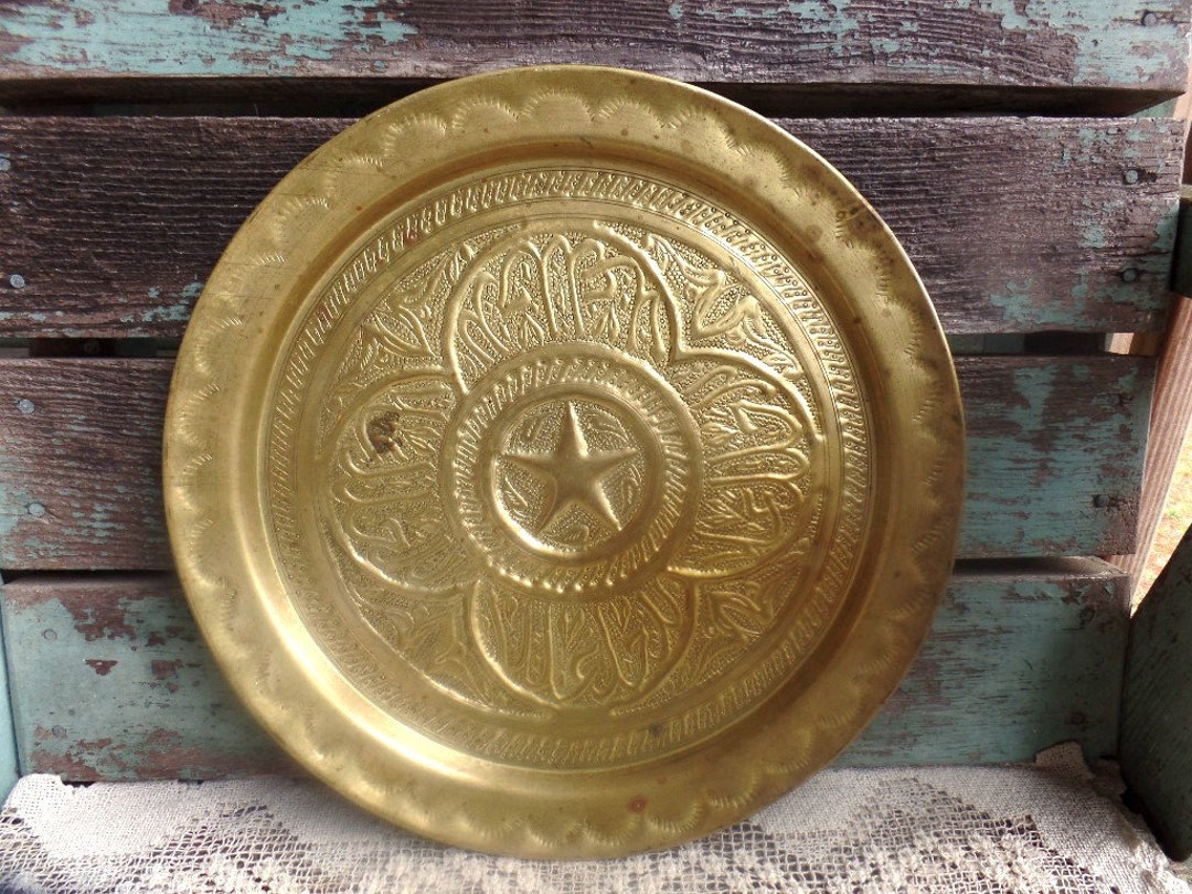 Vintage Round Brass Tray Embossed Star Design Etched Brass Table ...