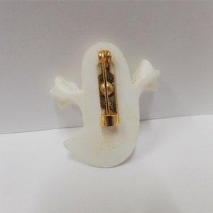 Vintage Hallmark Smiling Ghost Halloween Lapel Pin 1980's NOS Googly ...