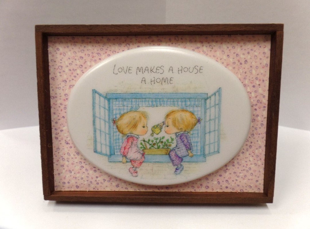 Hallmark Little Gallery Ceramica Plaque 1970's NOS Betsey Clark Love ...
