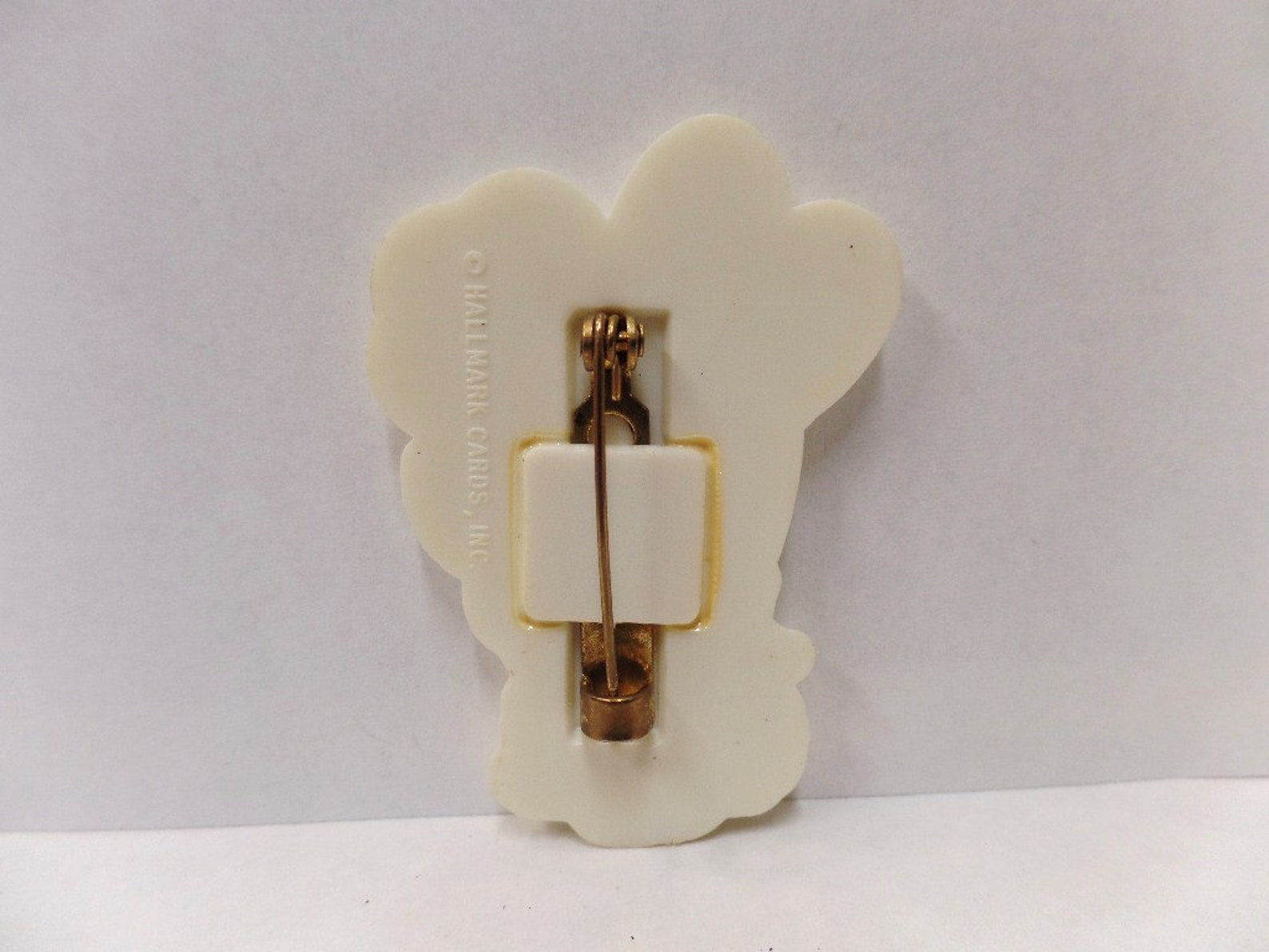 Vintage Hallmark Easter Lapel Pin 1979 NOS Bunny With Flower - Etsy