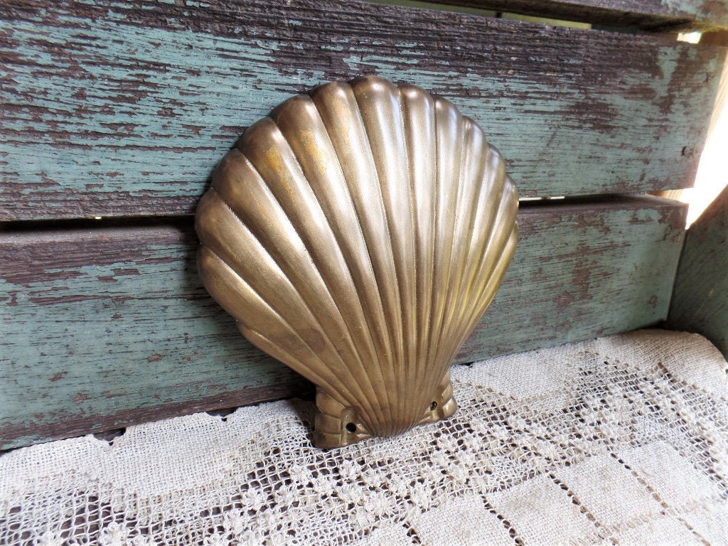 Vintage Solid Brass Shell Wall Plaque Brass Oceanic Decor | Etsy