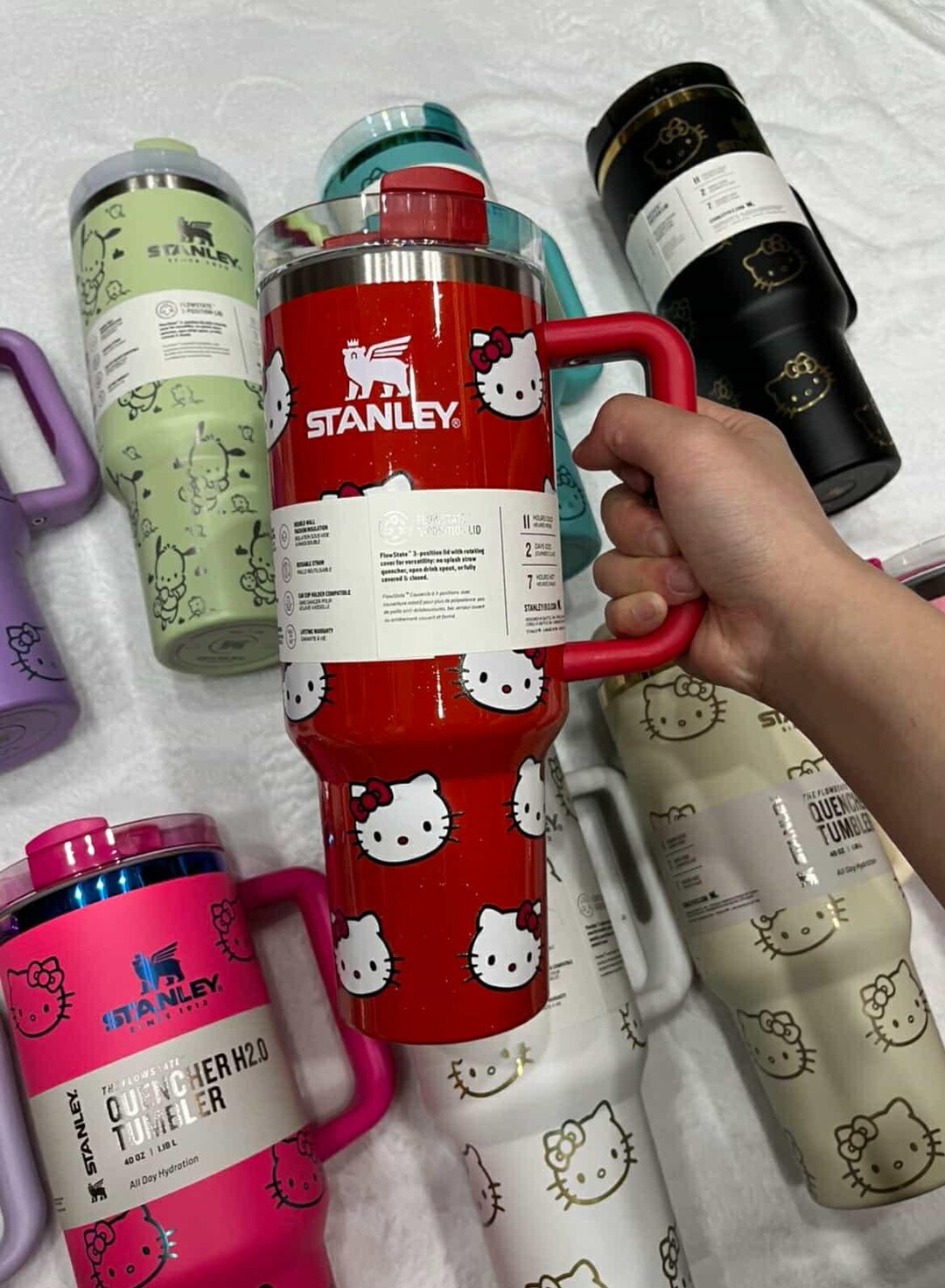 New Exclusive Custom Hello Kitty Stanley Quencher 40 Oz Straw Tumbler ...