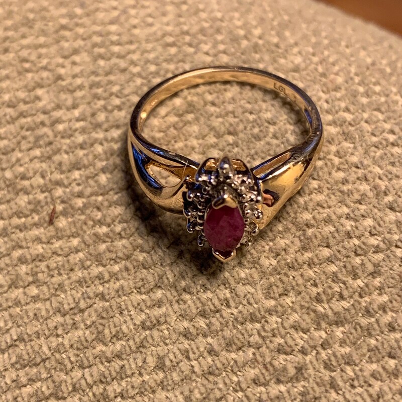 Small Ruby Ring - Etsy