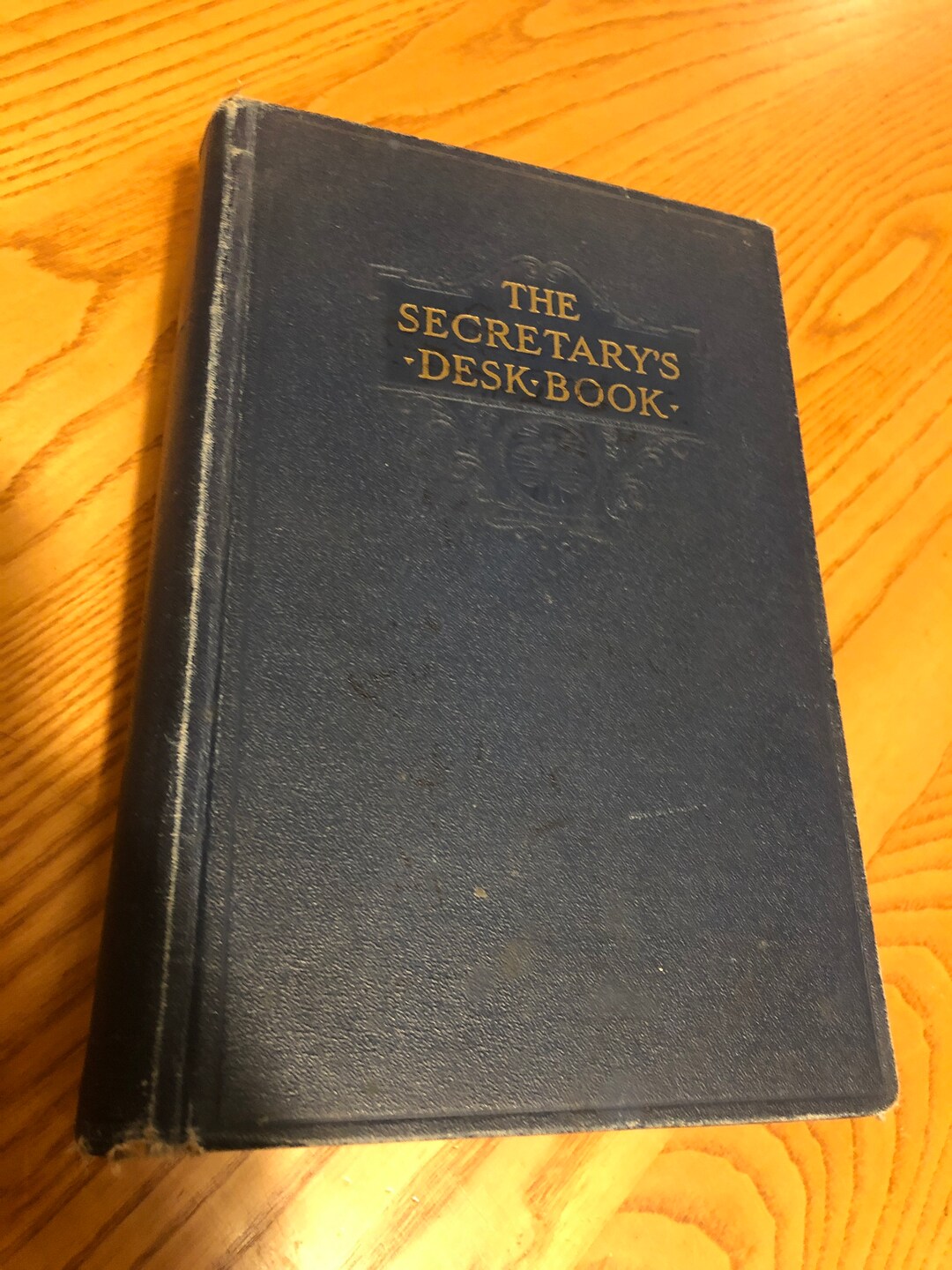 The Secretary’s Desk Book, Dictionary, Grammar Reference , 1939 Edition ...
