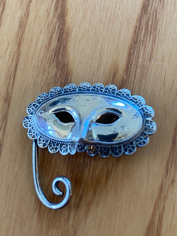 vintage silver theater mask - Gem