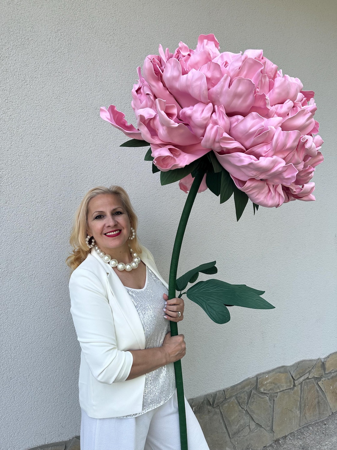 Giant Self-standing Light Pink Foam Peony for Wedding Backdrop or Photo ...