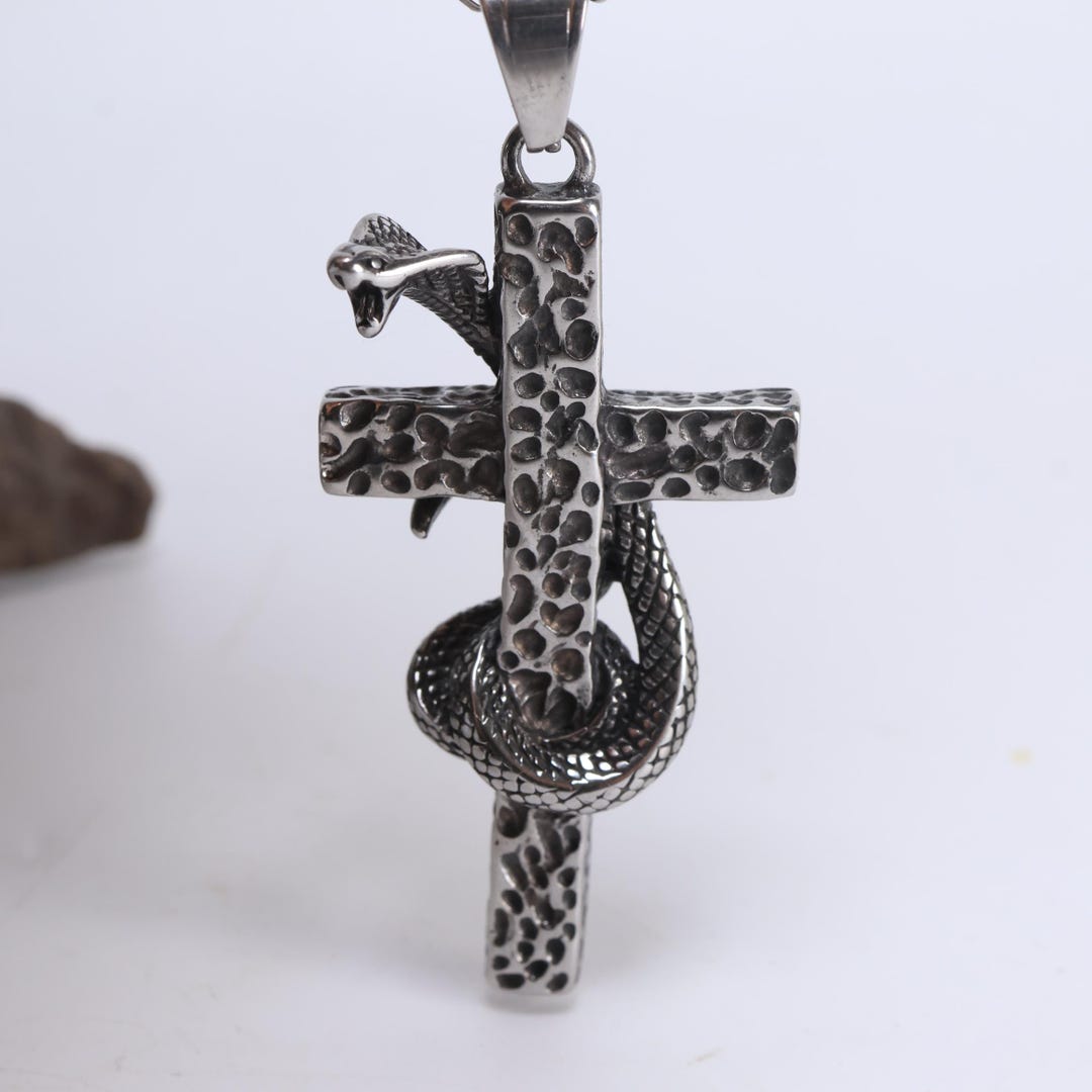 Snake Cross Necklace，serpent on Cross Pendant，stainless Steel Pendant ...