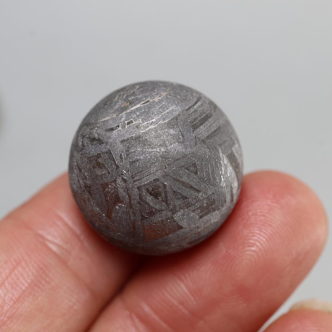 Iron Meteorite Ball Specimen，34g Natural Meteorite Sphere，collectible ...