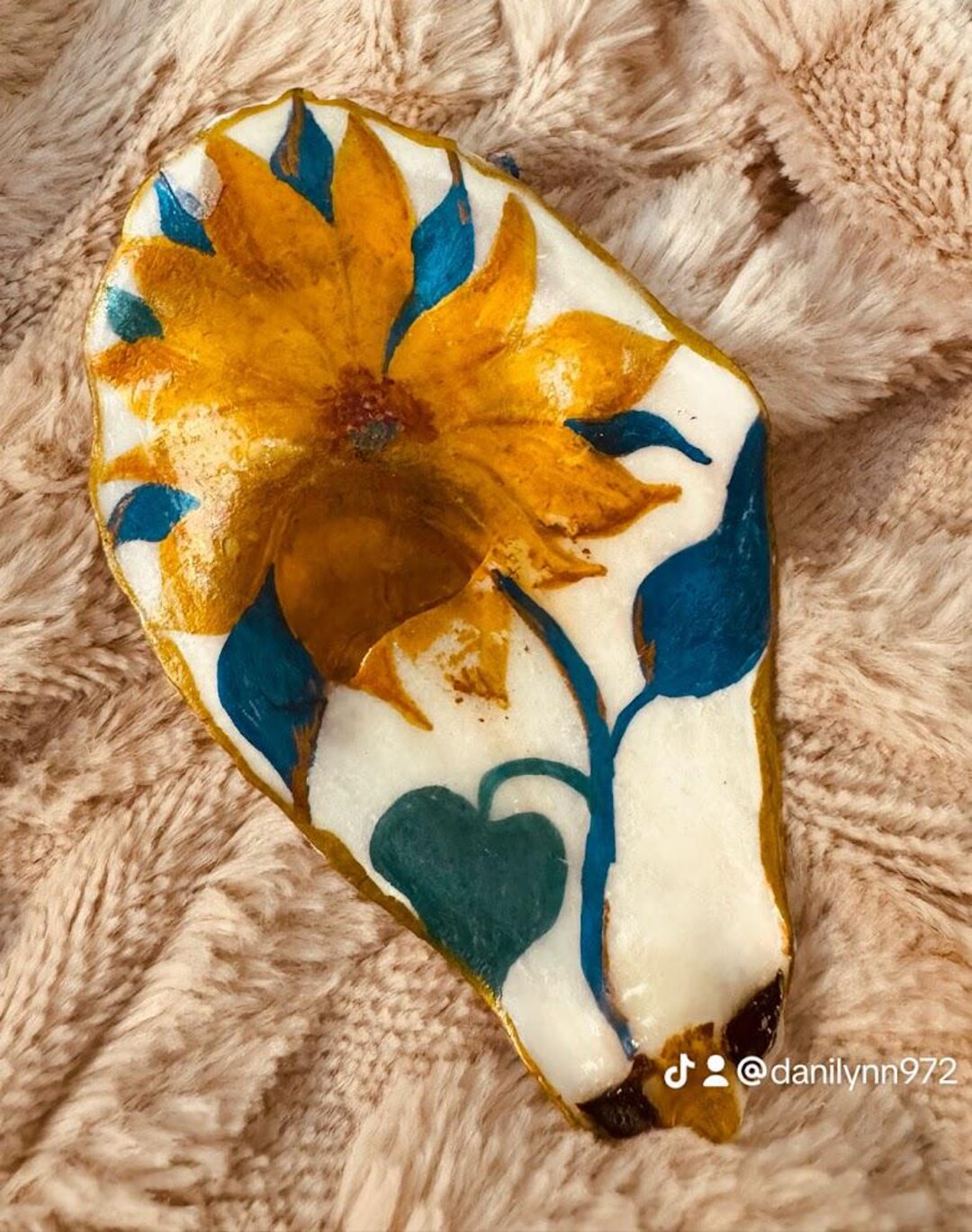Sunflower Oyster Shell - Etsy