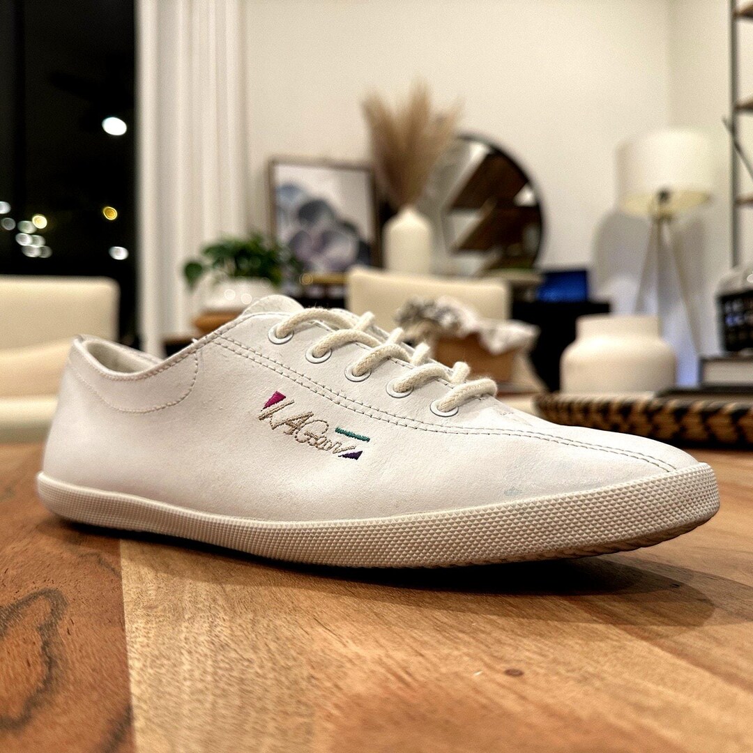 VINTAGE Y2K LA Gear | 8 | Classic White Leather Comfort Workout Walking ...