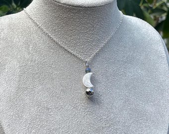Midnight Moon Necklace - A Unique and Fashionable Beaded Design ...