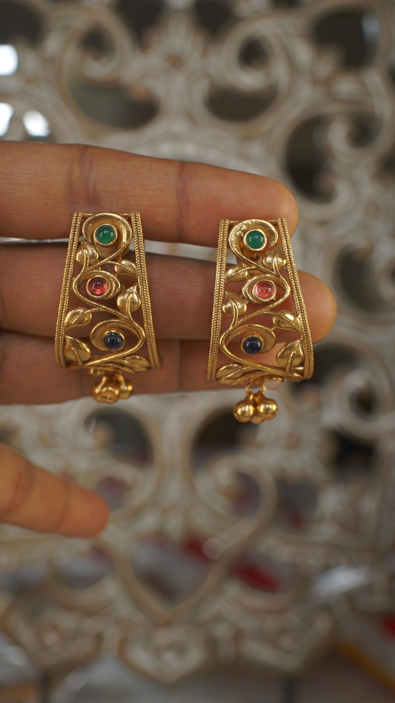 Antique Gold Temple Necklace Set With Navratna Stones | Traditional ...