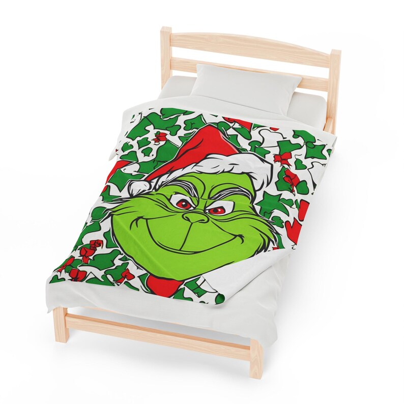 Grinch Animated Character Christmas Blanket, Christmas Decor, Cozy ...