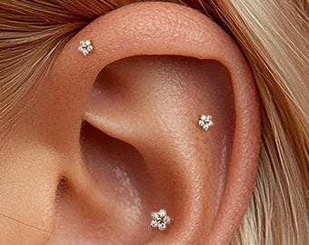 flower tragus stud