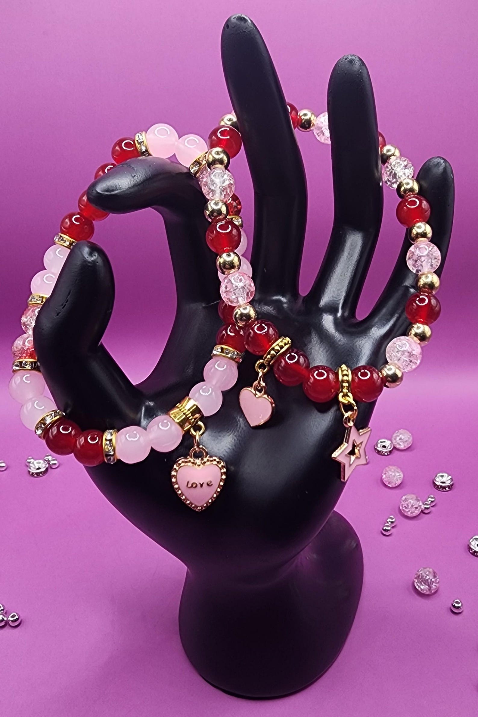 Valentine's Day Bracelet. Pink, and Red Glass Beaded Stretch Bracelet ...