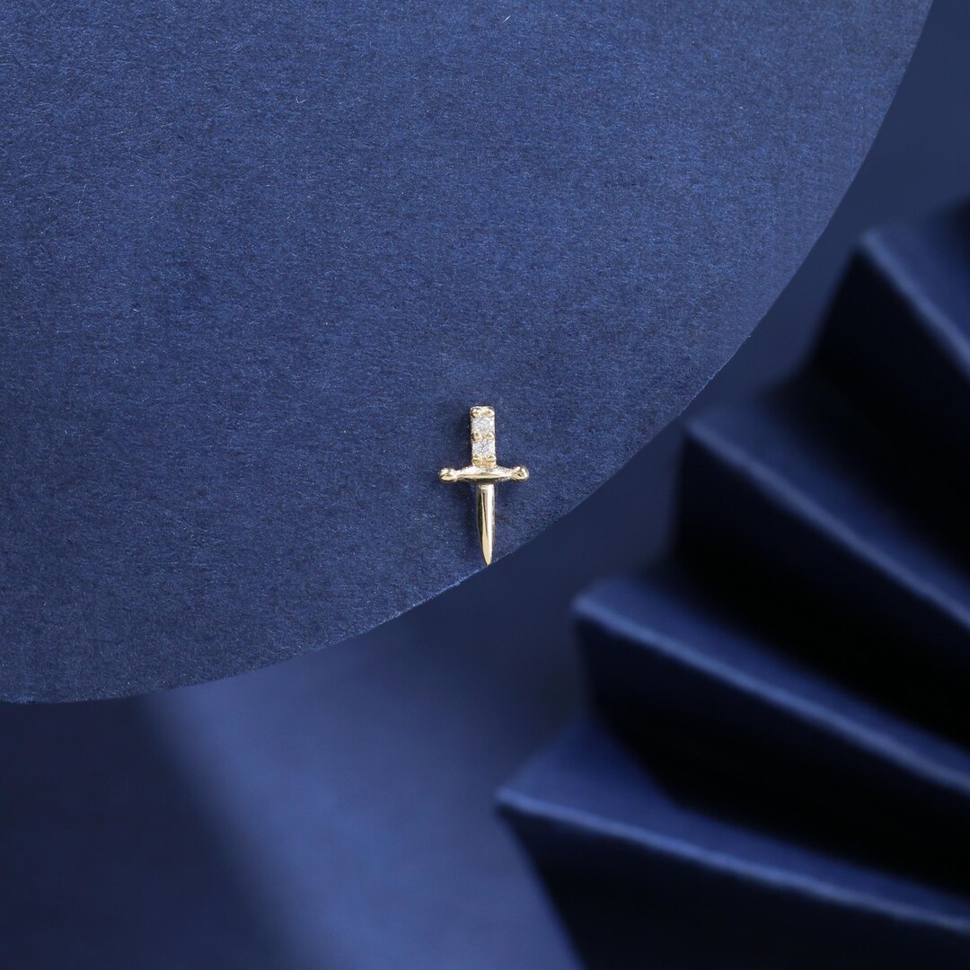 Diamond sword Shaped 14K Solid Gold Screw Back Stud Diamond Conch ...