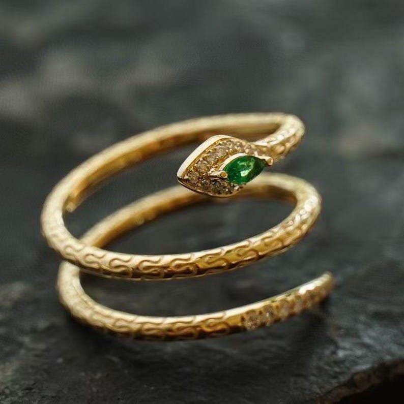Enigmatic 9K Gold Serpent Ring: Ancient Egyptian Revival & Western ...