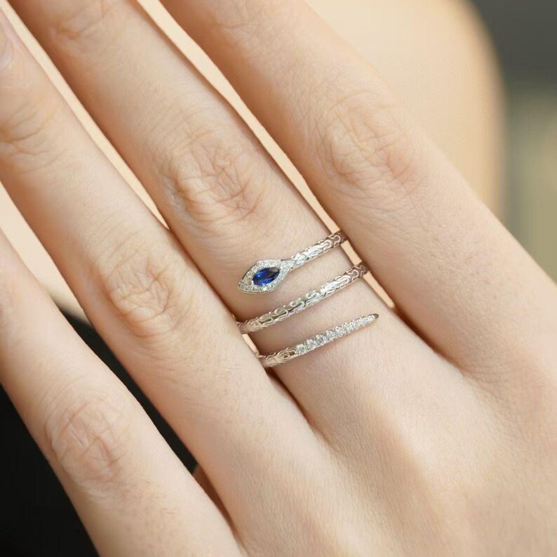 Enigmatic 9K Gold Serpent Ring: Ancient Egyptian Revival & Western ...