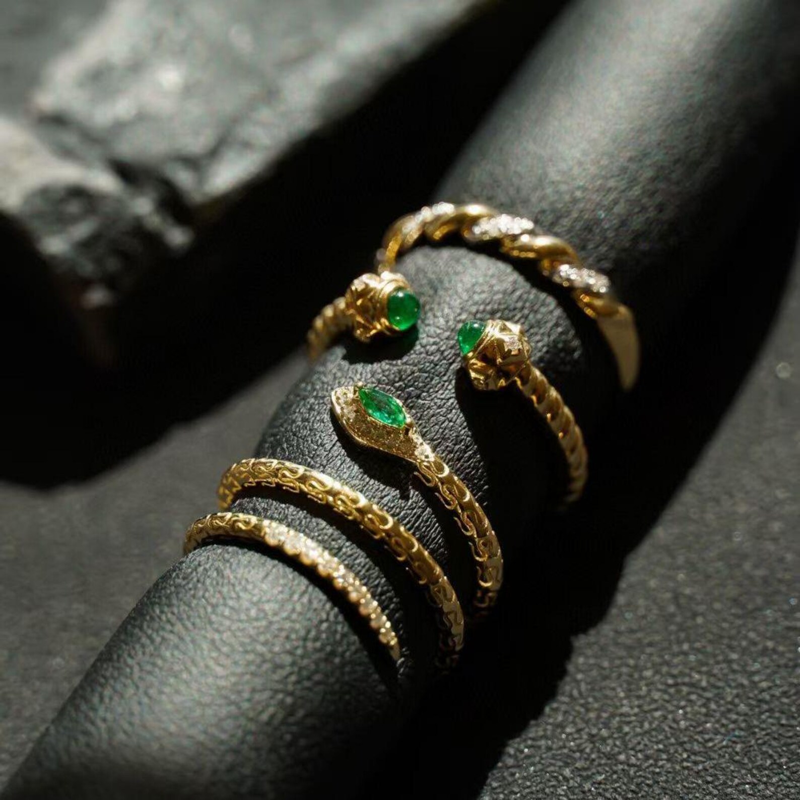 Enigmatic 9K Gold Serpent Ring: Ancient Egyptian Revival & Western ...