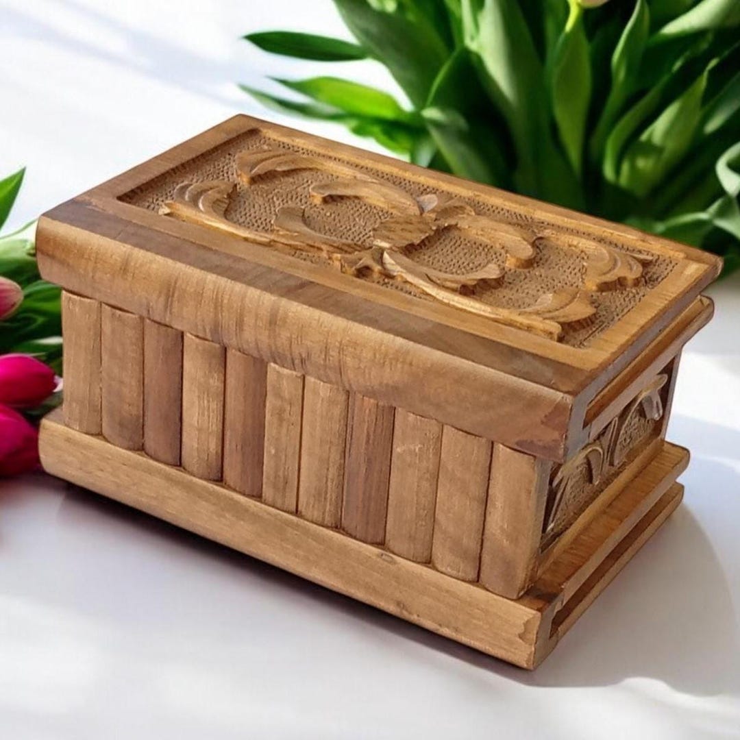 Vintage Jewlery Box-hand Carved Vintage Box-puzzle Box-handmade Jewelry ...