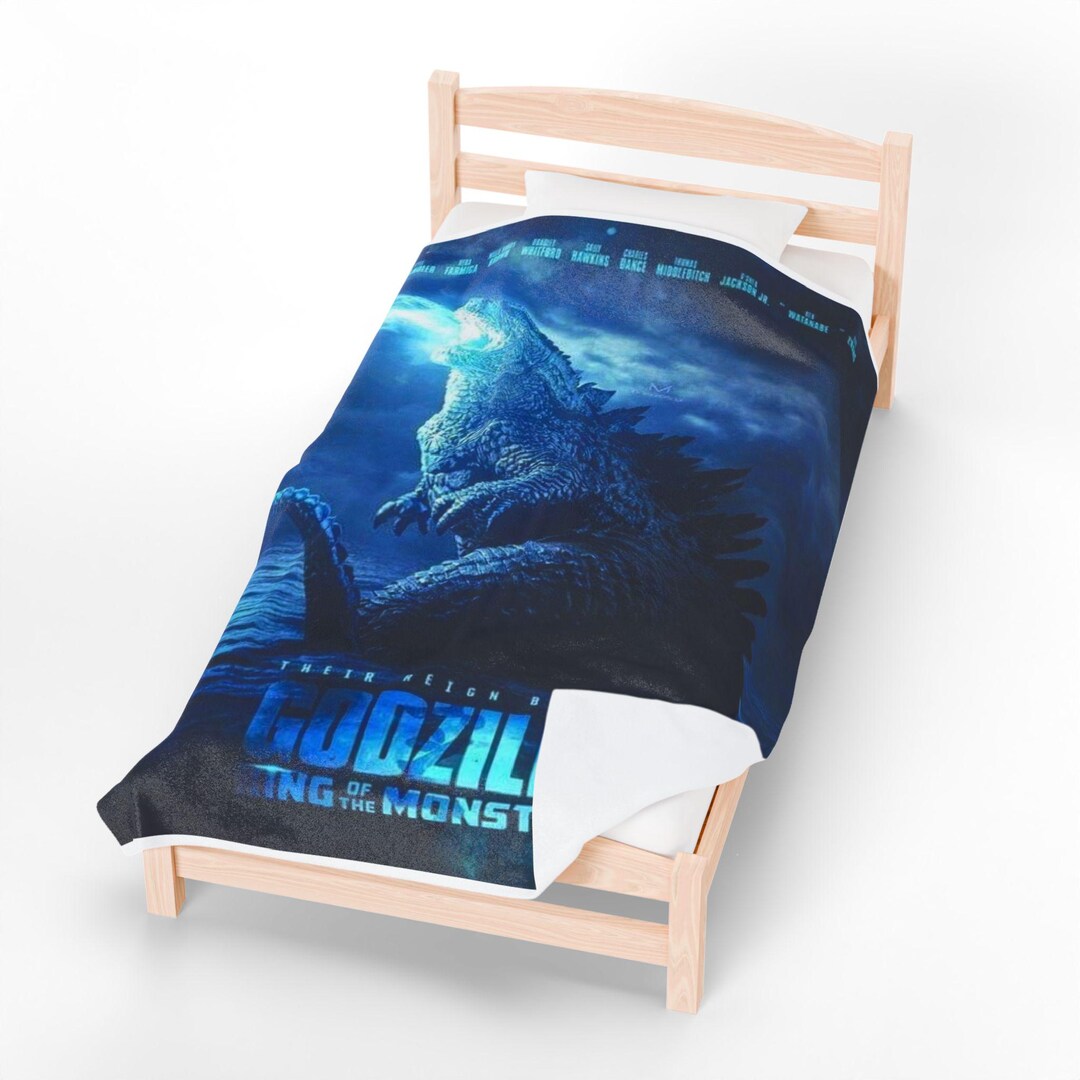 Godzilla Blanket, Monster Movie Lover Gift, Japanese Kaiju Fleece Throw ...