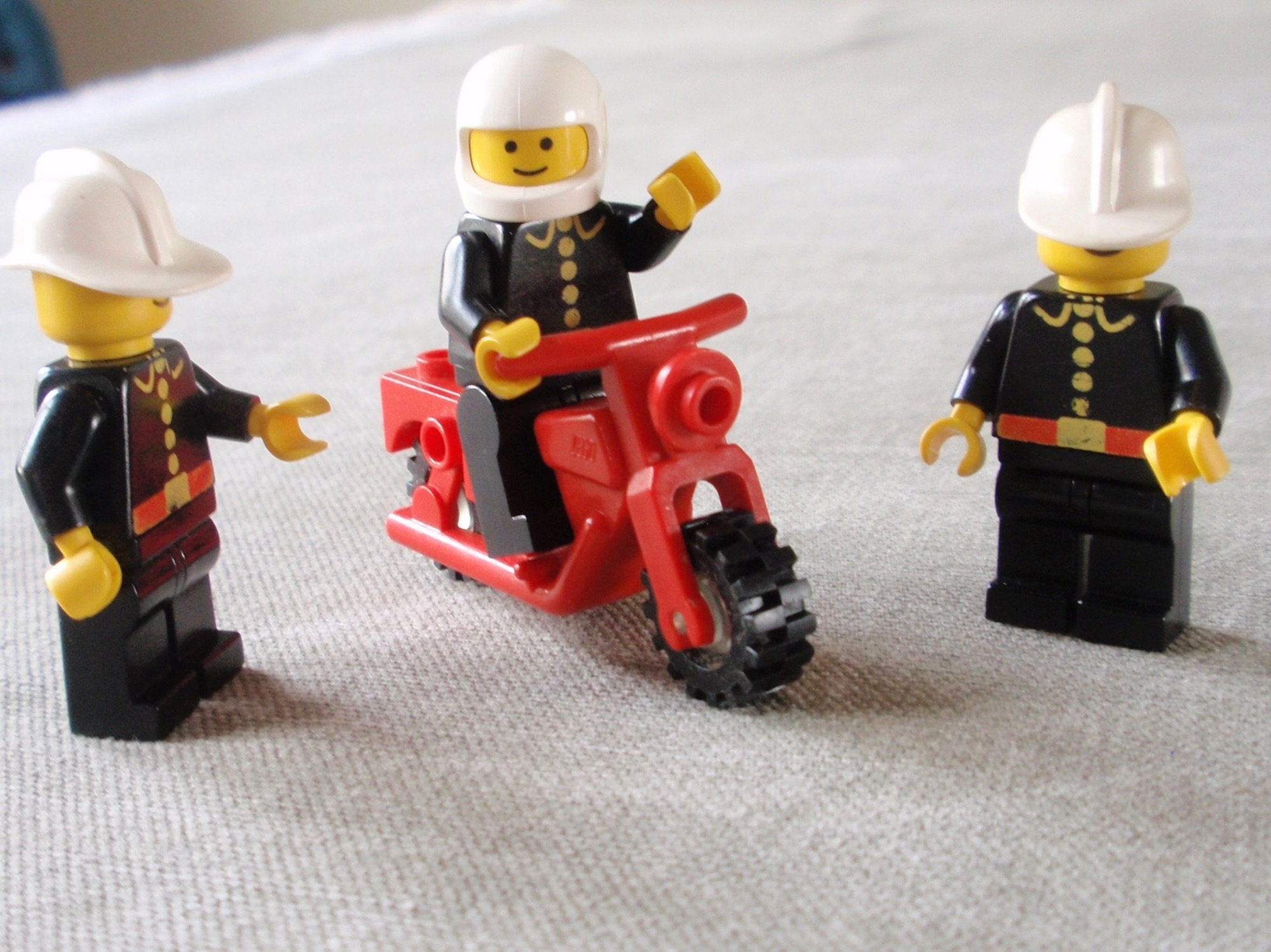 Vintage LEGO® 6366 Fire and Rescue Squad, Partial Set 84% Complete, All ...