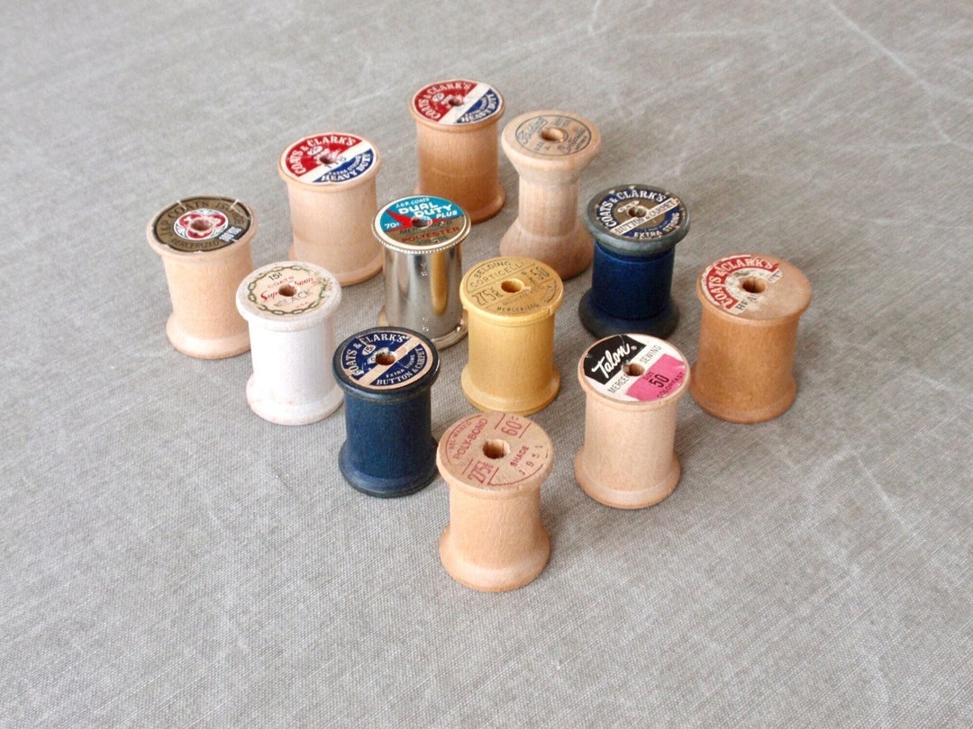 12 Vintage 50s-70s Thread Spools With Varied Labels, Colors & Plain ...