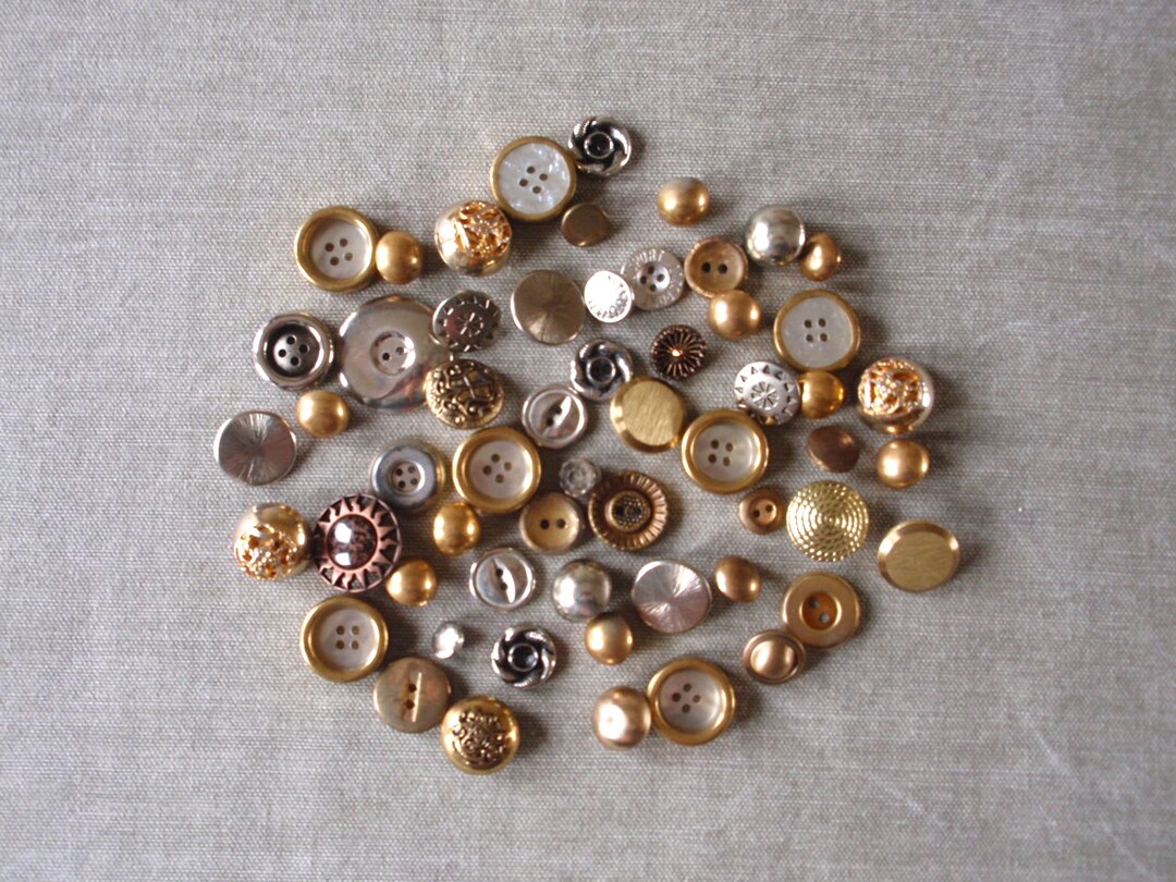 Bulk Metal Buttons Mix, 55 Total Gold & Silver Singles and Sets, Sizes ...