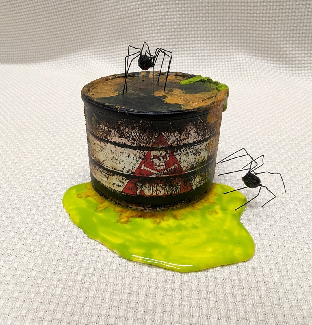 Toxic POISON Drum, Corroded, Leaking, Poisonous, Rusted, Halloween ...