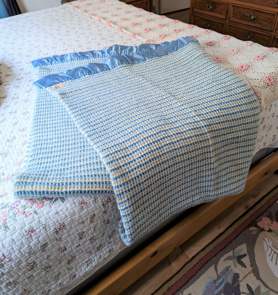 Pendleton Wool Blanket, Twin, Blue & White, Stripe Pattern, Waffle ...