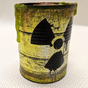 Toxic Waste 3 Drum Set, Different Sizes, Halloween Party Props ...