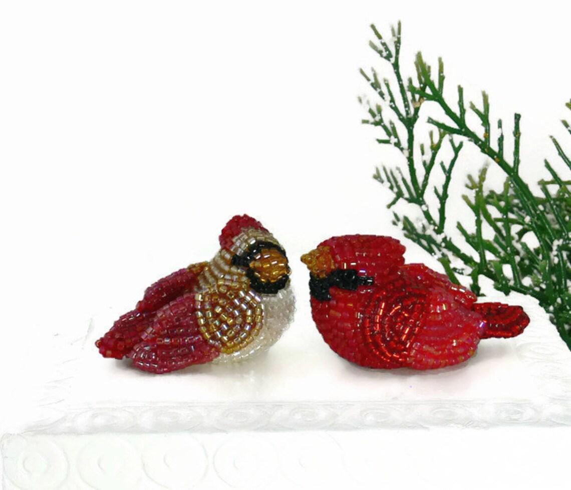 Cardinal Bird Figurine Male Miniature Beaded Holiday - Etsy