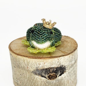 Frog Prince Figurine Miniature Beaded Fairytale Gift Woodland Fantasy ...