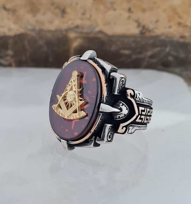 Sterling Silver Masonic Ring: Garnet Zircon Compass & Square - Vintage ...