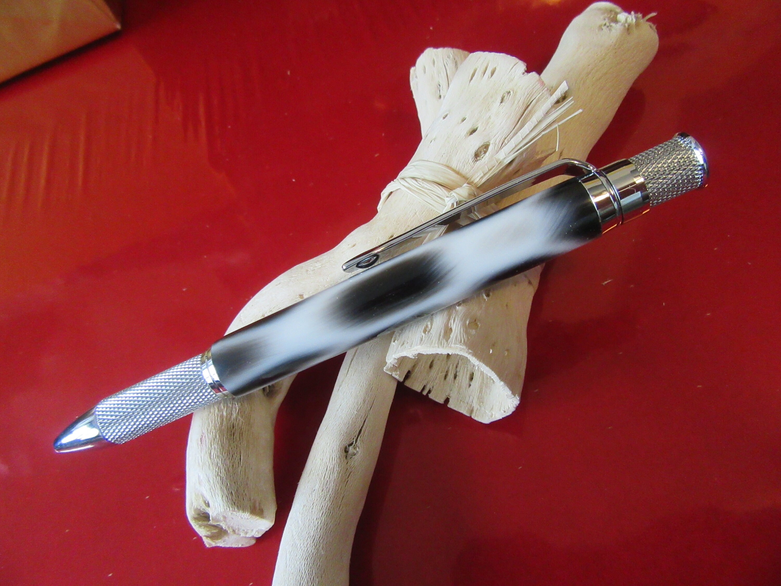 Handmade Knurl GT Twist Pen, Great Gift for Him, Gifts for Her, Gift ...